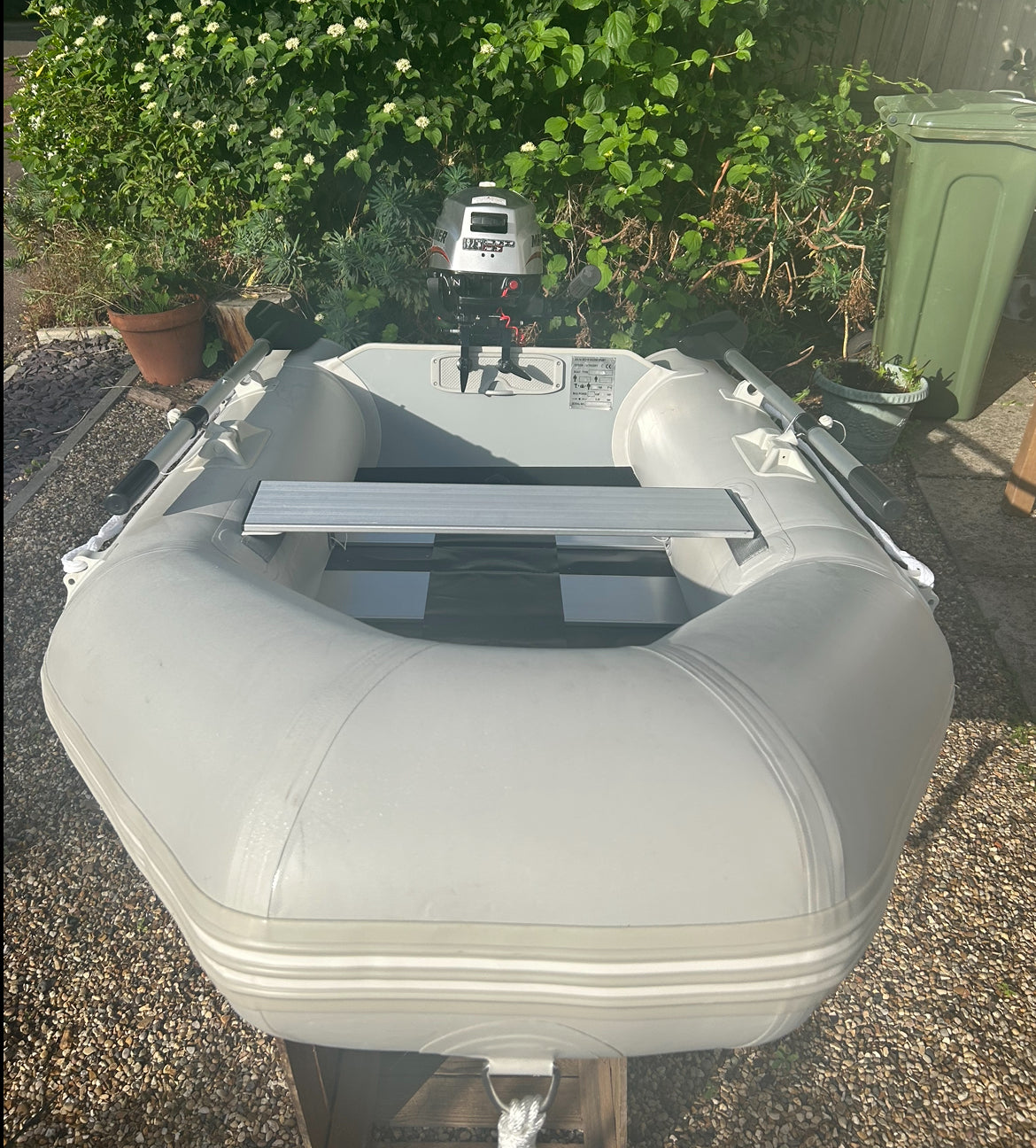 Inflatable dinghy 230 with Mercury 3.5hp outboard – Sailing-Matters